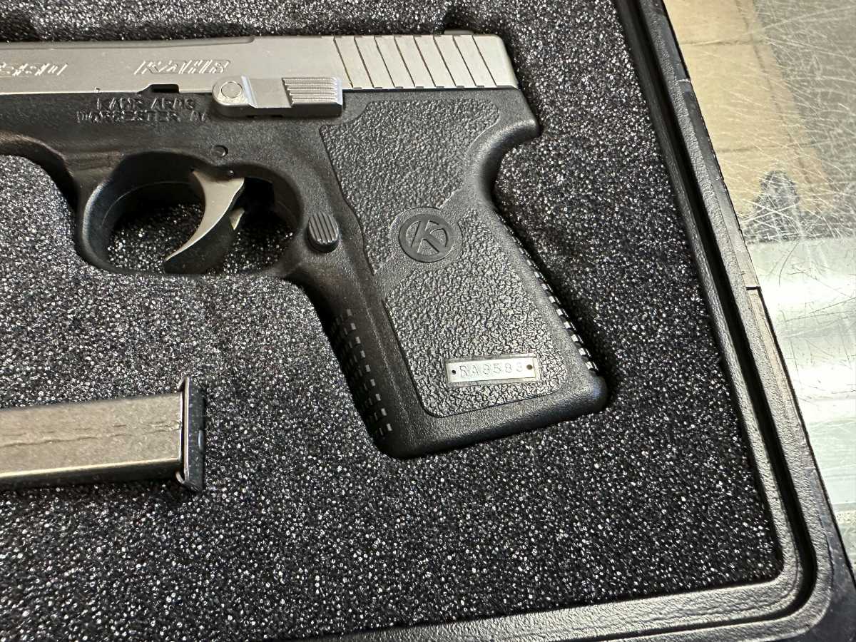 Kahr Arms Model P380 Semi-Auto Pistol 2.5 Inch Barrel 6+1 Magazine Very ...