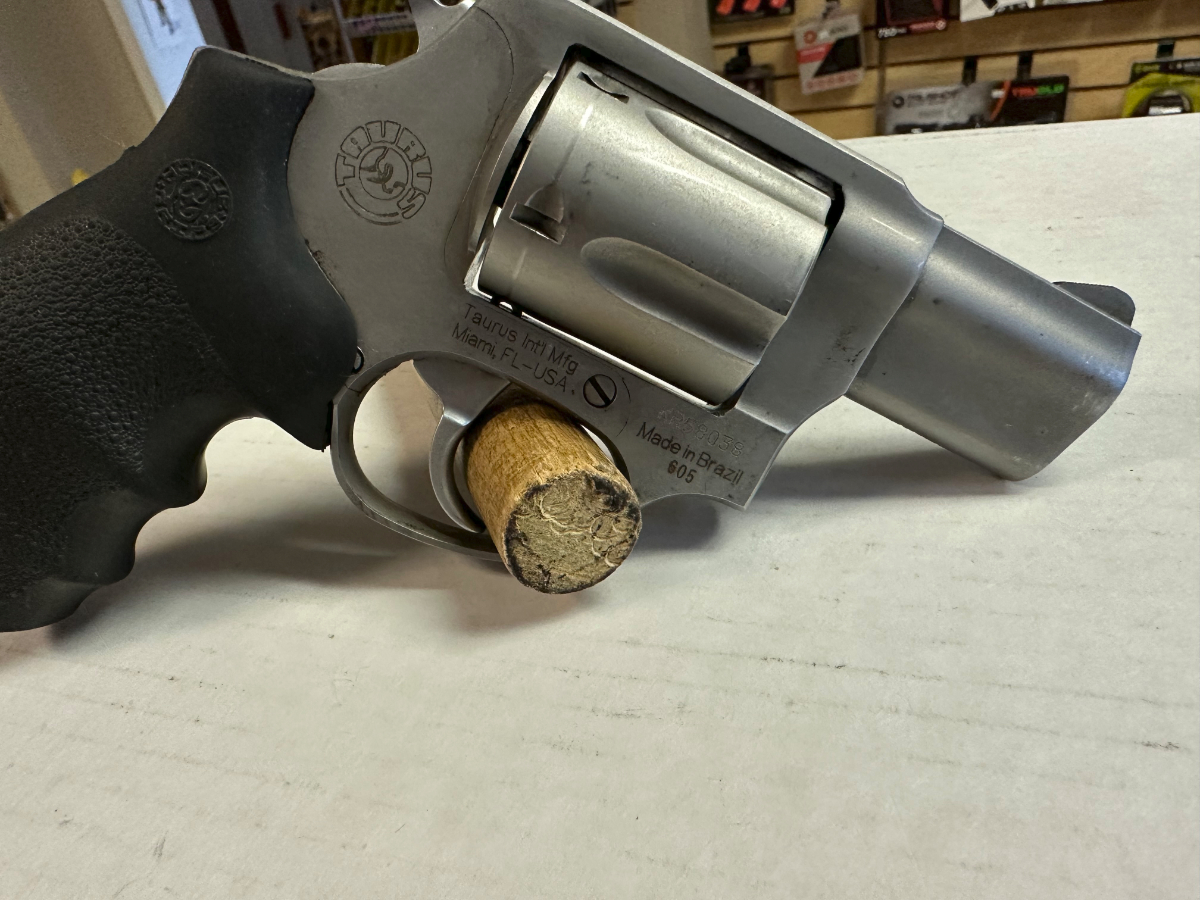 Taurus Model 605 5 Shot Revolver Stainless Finish 2 Inch Barrel Rubber ...