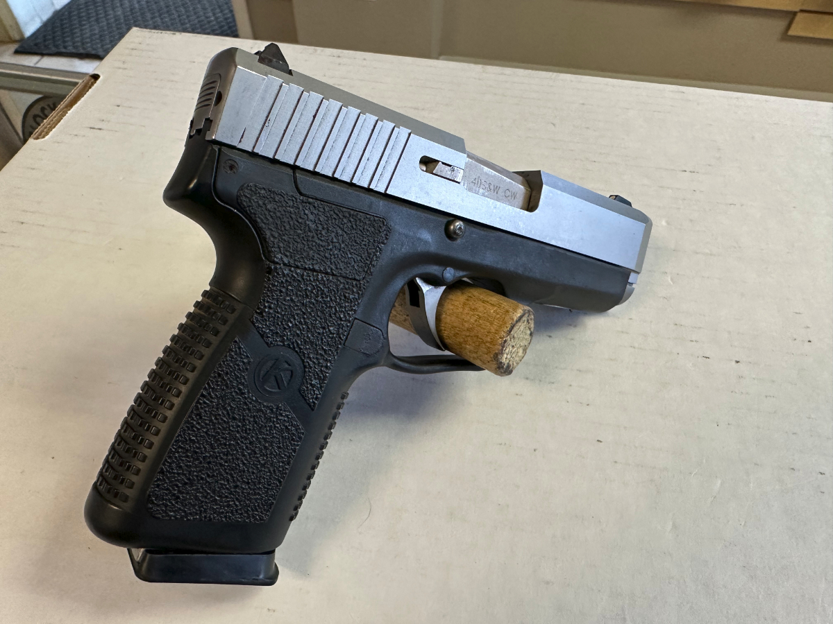 Kahr Arms Model Cw40 Semi-Auto Pistol 3.6 Inch Barrel 6+1 Magazine ...