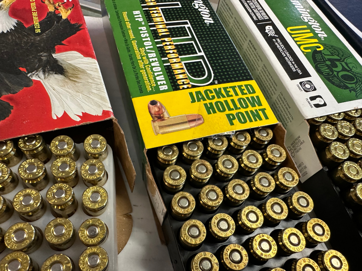 200 Rounds Assorted 9mm Ammunition All New In Boxes Fmj And Hollow ...
