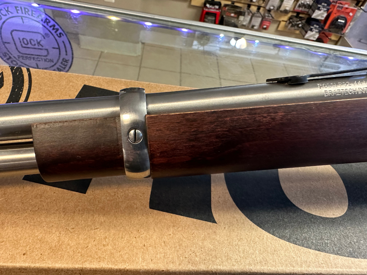 Rossi R92 Carbine 8+1 Capacity 16 Inch Round Barrel Stainless Steel ...