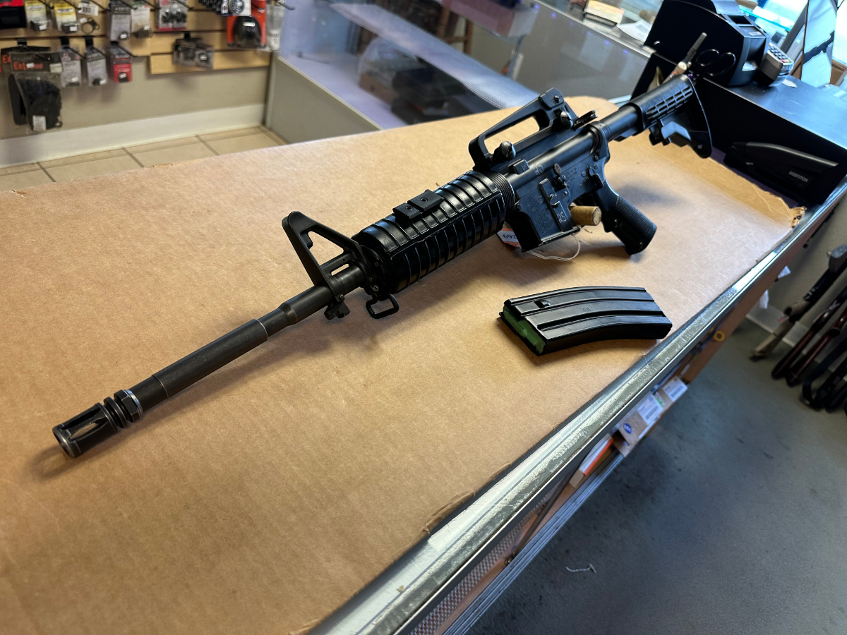 Colt M4 CARBINE LAW ENFORCEMENT "RESTRICTED" AR-15 SEMI-AUTO RIFLE ...