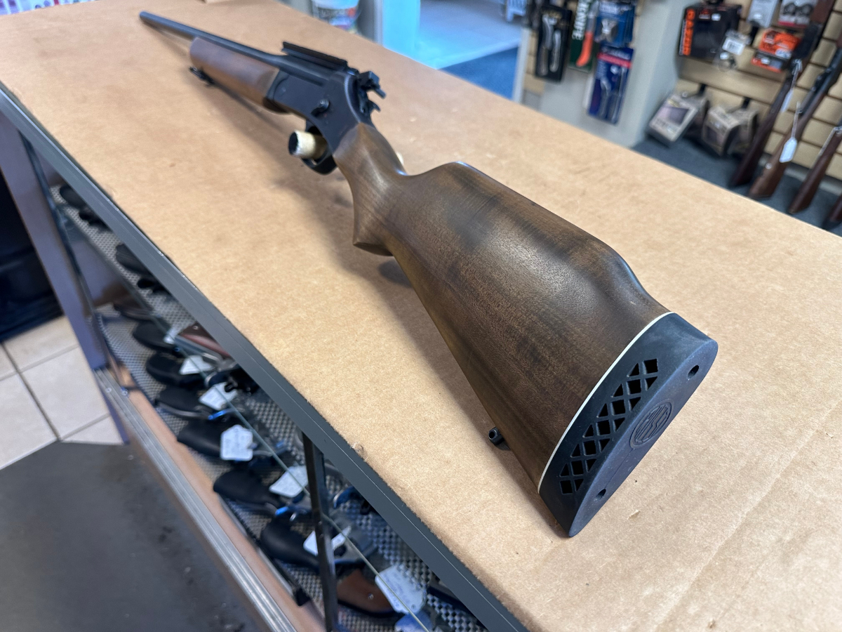 ROSSI SINGLE SHOT RIFLE WITH WOOD STOCK INCLUDES SCOPE BASE IN VERY ...