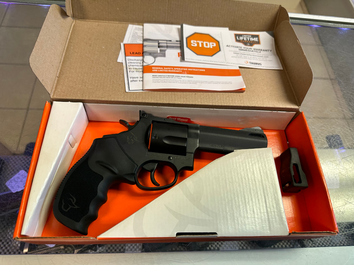 Taurus Tracker Model 44 4 Inch Ported Barrel, 5rd Capacity Cylinder ...