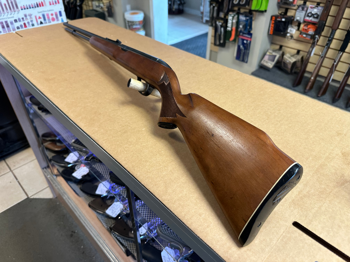 High Standard MODEL SPORT KING SPECIAL HIGH SPEED 22 SEMI-AUTO RIFLE ...