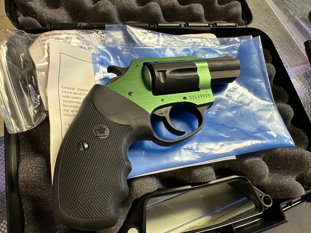 Charter Arms MODEL Lite Shamrock Green/Stainless Steel 5 Round Revolver ...