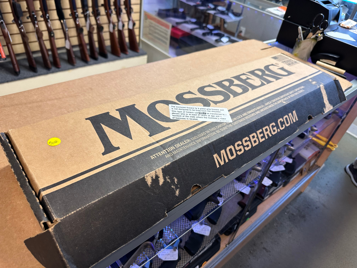 Mossberg Shockwave 590 Raptor 14 Inch Barrel 12 Gauge Pump Action ...