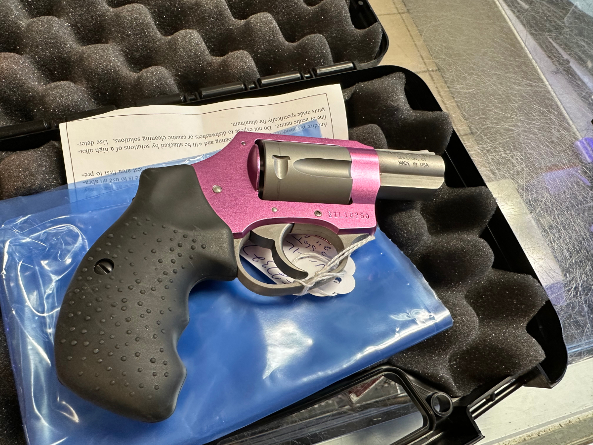 Charter Arms Undercover Lite Pink Lady Small 38 Special, 5 Shot 2 Inch ...