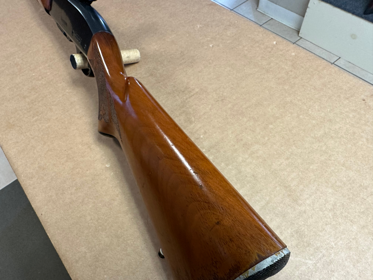 Remington Model 742 Carbine 18.5 Inch Barrel Deluxe Engraved Stock ...