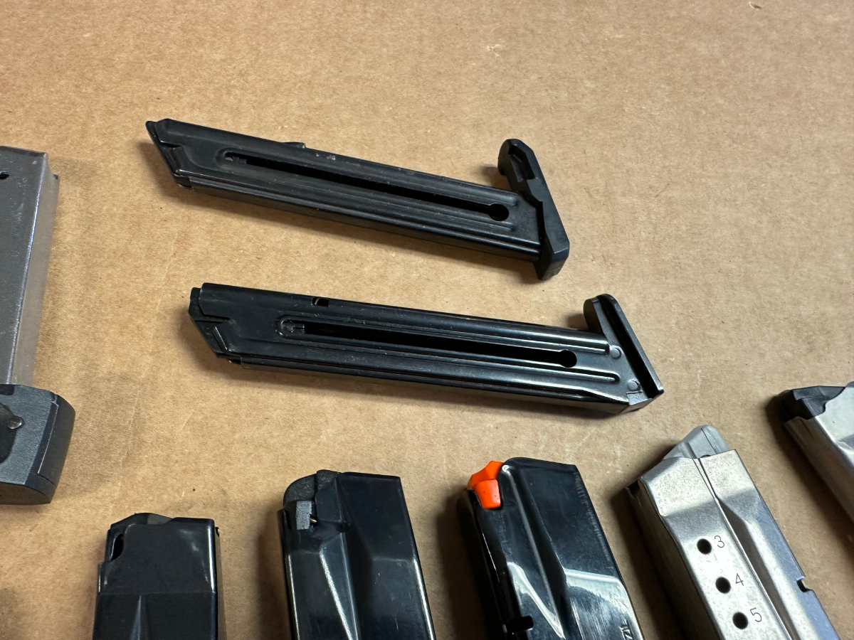 Nice Large Lot Of Assorted Pistol Magazines In Excellent Working ...