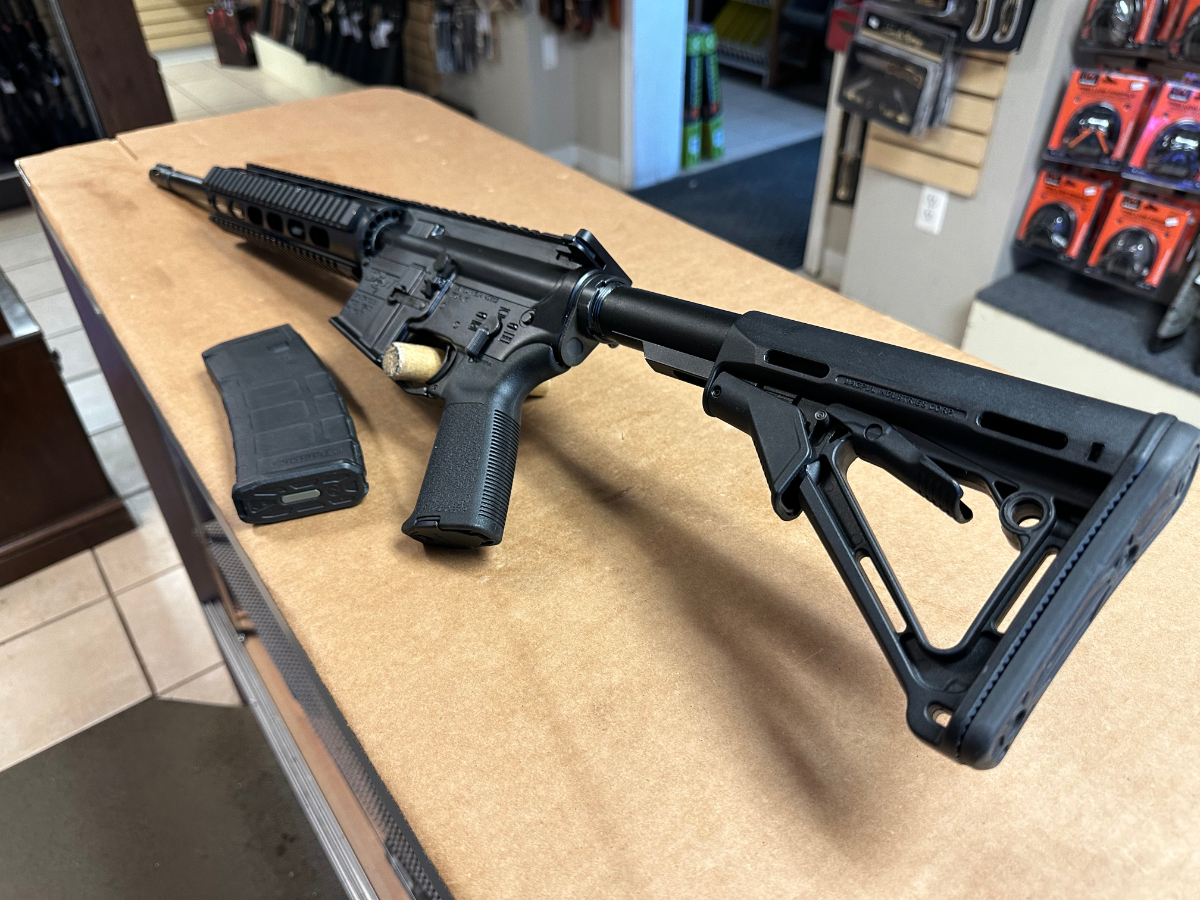 Model Dgw15 Semi Auto Ar15 Rifle In Great Condition 30+1 Magazine ...