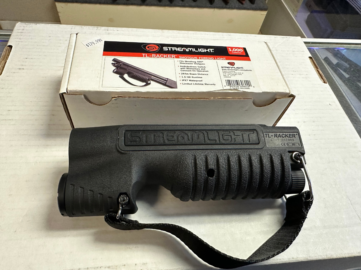 Streamlight TL-Racker Shotgun Forend Light Mossberg 500/590 1000 Lumens ...