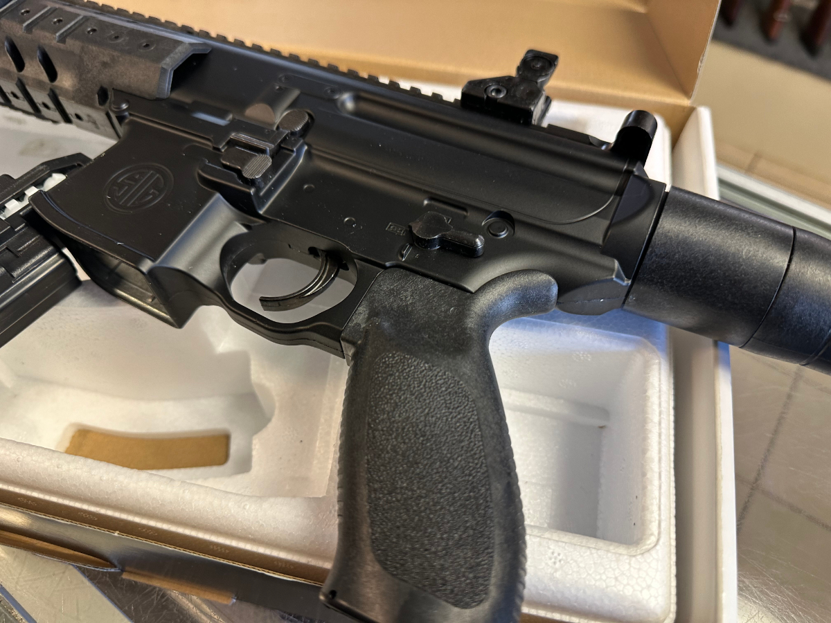 SIG Sauer MPX ASP Air Rifle CO2 575 fps .177 Caliber Black MPX ASP Air ...