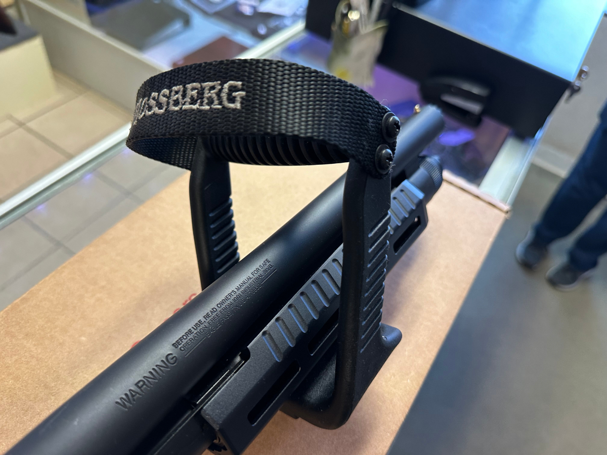 Mossberg 590 Shockwave Shock `N` Saw 5+1 14.375" Heavy Stand-Off Barrel ...