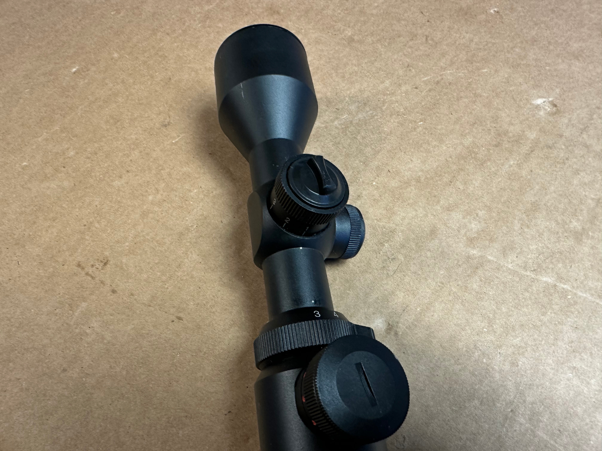 Hammers 3-9x42gdt Illuminated Red/Blue Rifle Scope Nice Clean Condition ...
