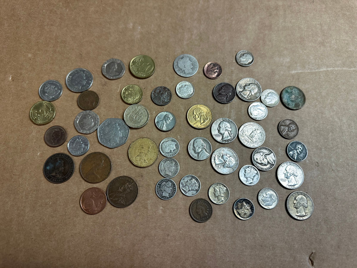 Nice Lot Of Assorted Coins See Photos As Is Final Sale Some Very Nice ...