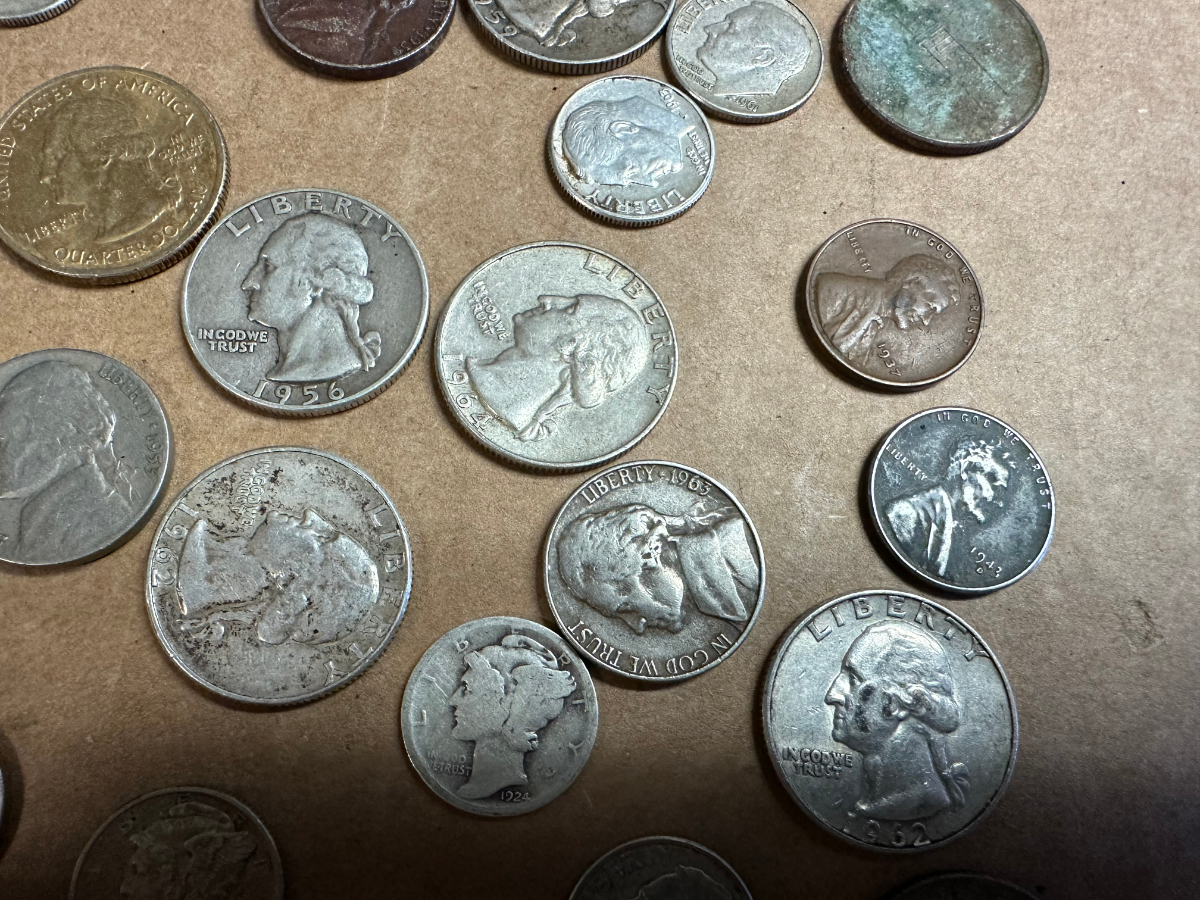 Nice Lot Of Assorted Coins See Photos As Is Final Sale Some Very Nice ...