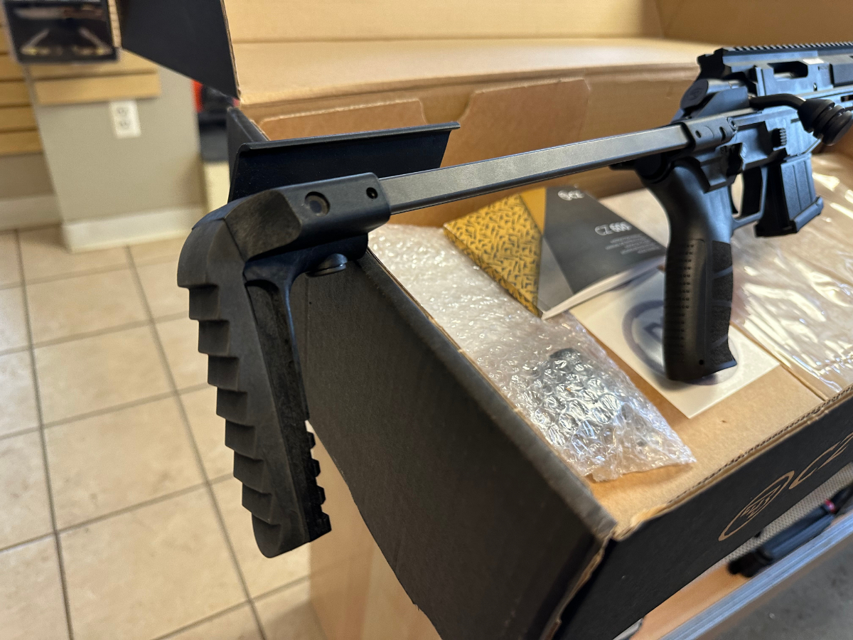 CZ MODEL 600 Trail 10+1 16.20" Threaded Barrel Black M-LOK Handguard ...