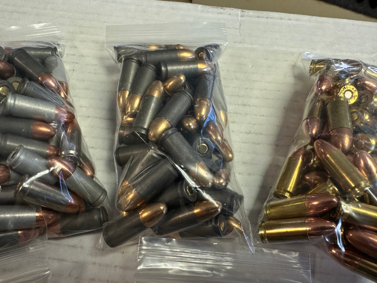 272 ROUNDS ASSORTED BRAND NEW BULK 9MM AMMUNITION ALL NEW IN BAGS AS IS ...