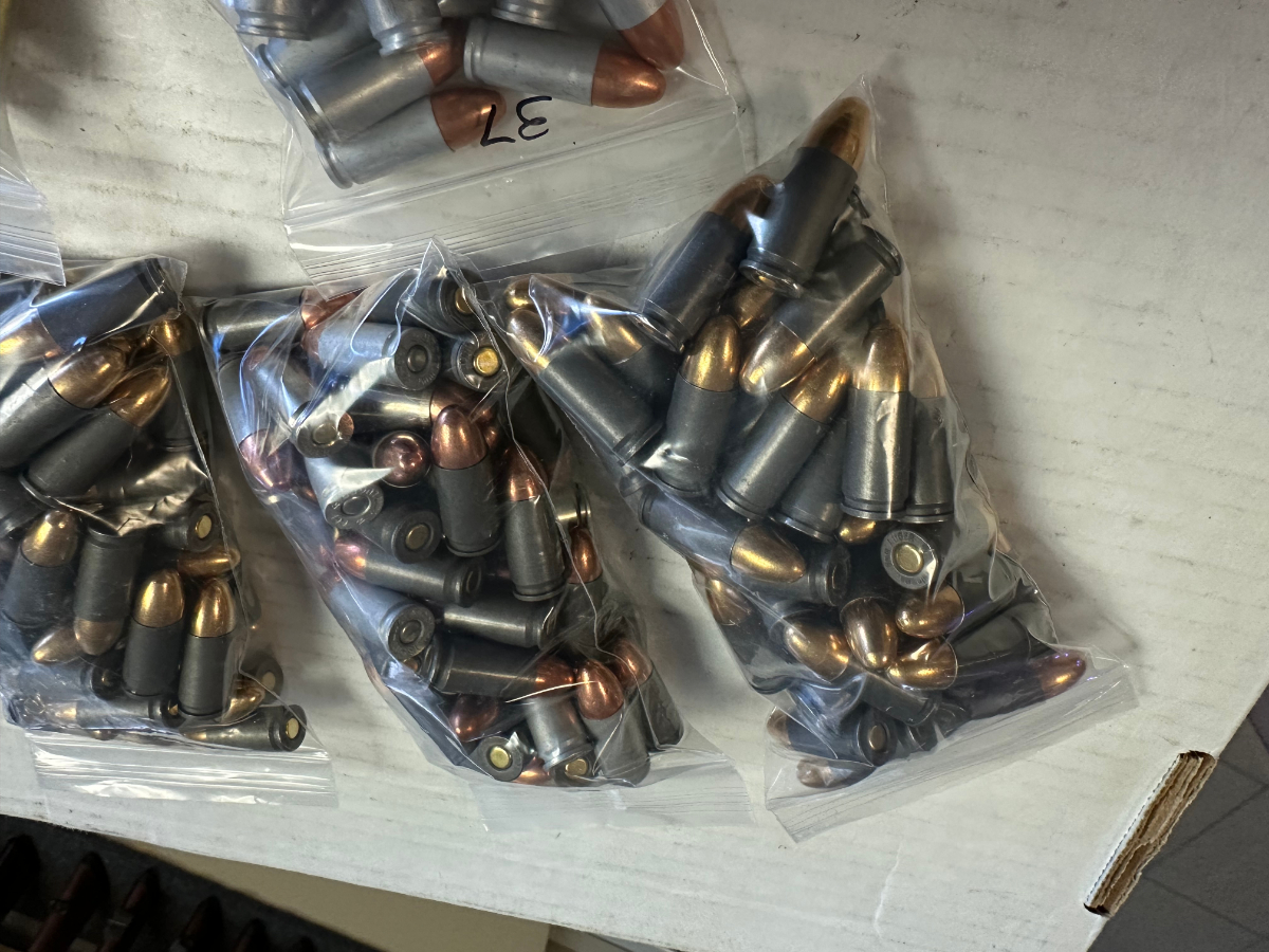 272 ROUNDS ASSORTED BRAND NEW BULK 9MM AMMUNITION ALL NEW IN BAGS AS IS ...