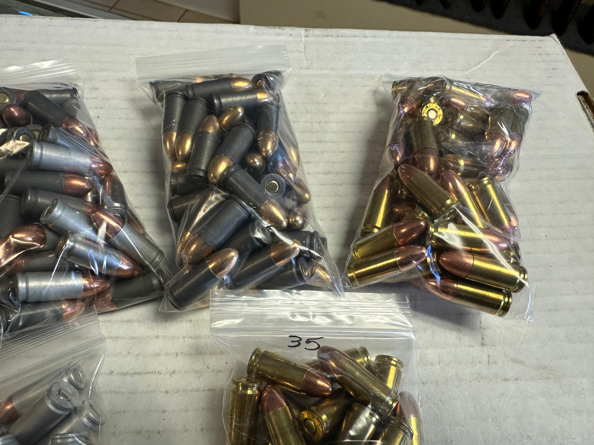 272 ROUNDS ASSORTED BRAND NEW BULK 9MM AMMUNITION ALL NEW IN BAGS AS IS ...
