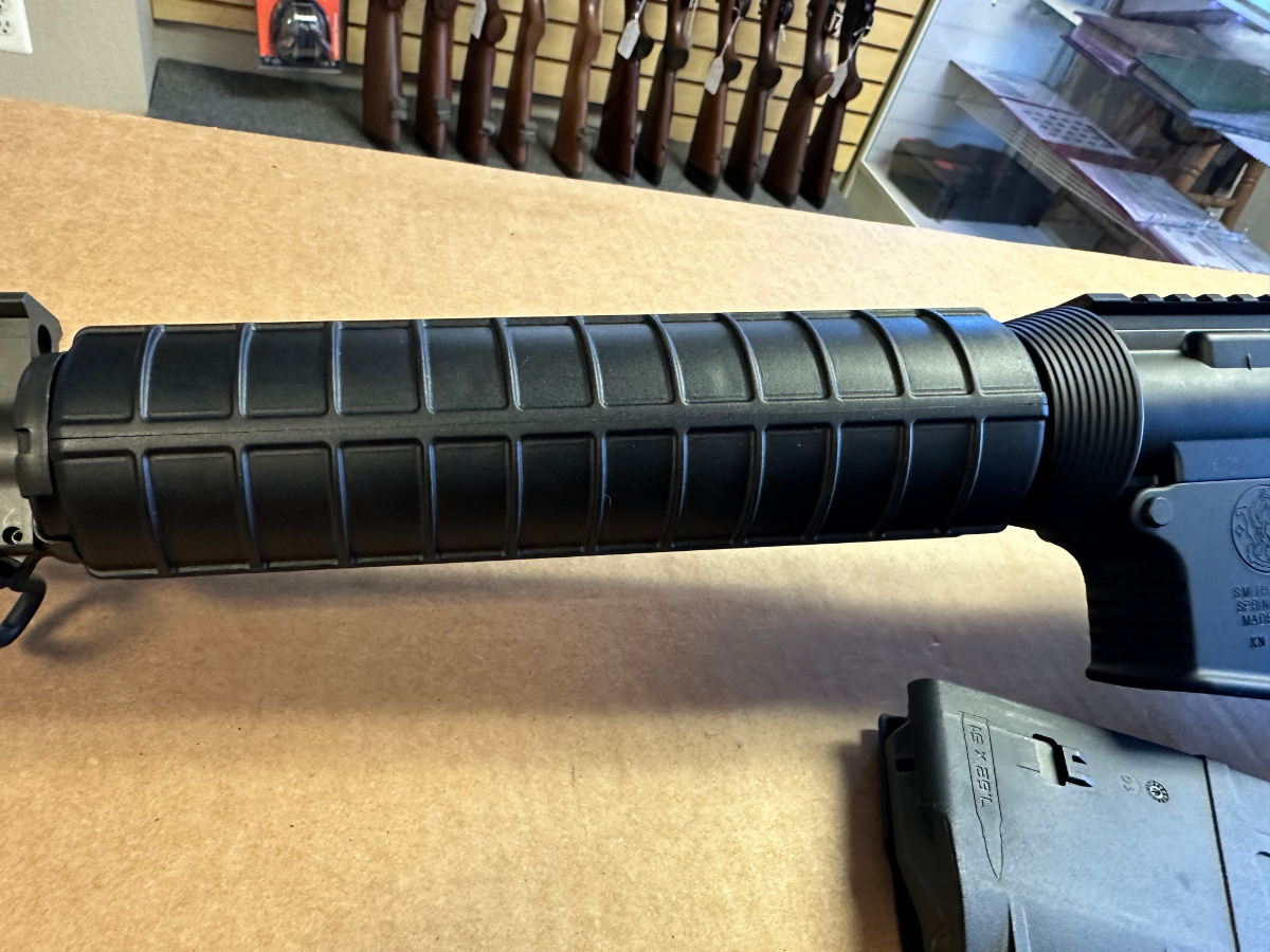 Smith & Wesson M&P10 Optic Ready 20+1 18" Armornite Barrel, Black 6 ...