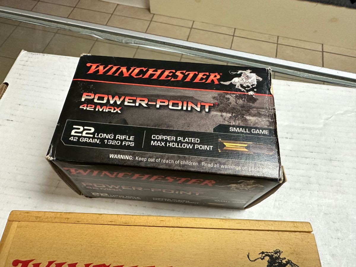 Nice Lot Of 1000 Rounds Of Assorted 22 Lr Ammunition Winchester/Cabela ...