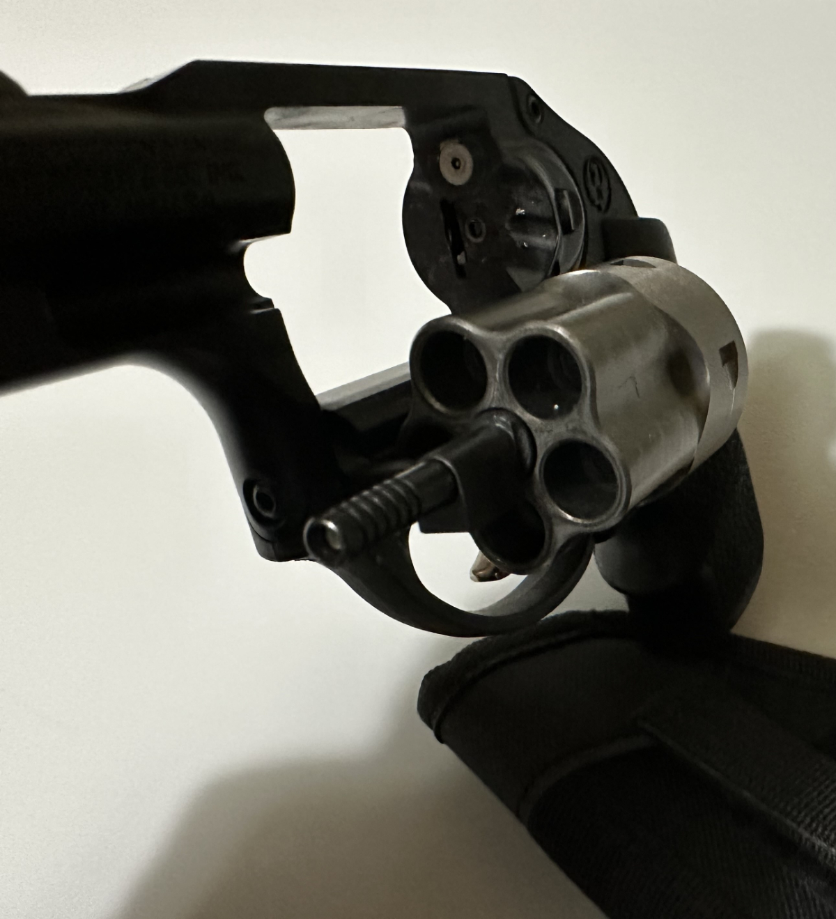 Ruger Lcr 5 Shot Hammerless Revolver 1.87 Inch Barrel Concealed Hammer ...