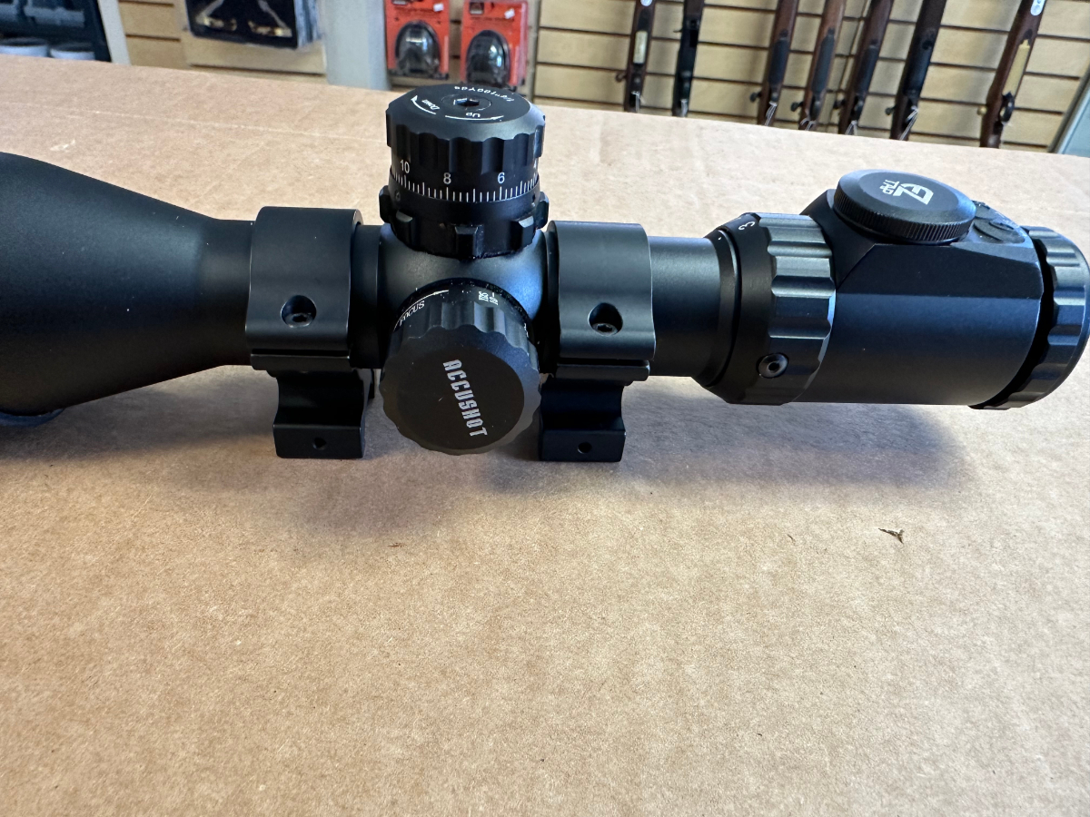 EZ TAP ACCUSHOT ILLUMINATED RED/GREEN RIFLE SCOPE WITH LENS COVER AND ...