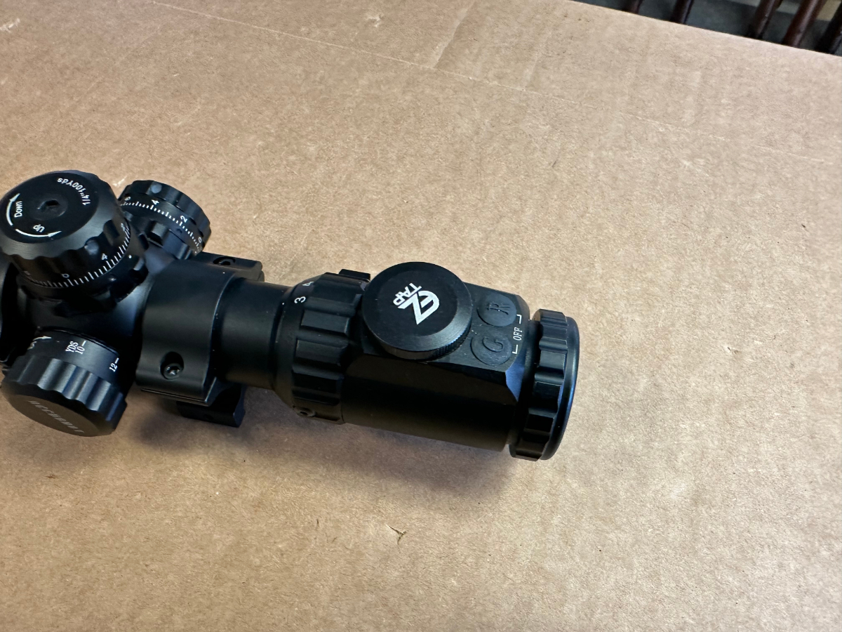 EZ TAP ACCUSHOT ILLUMINATED RED/GREEN RIFLE SCOPE WITH LENS COVER AND ...