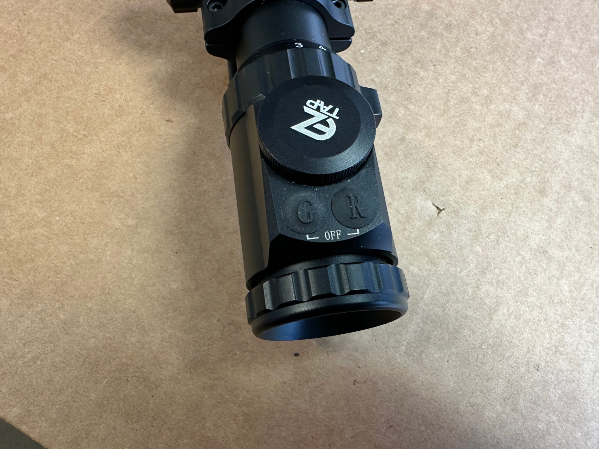 EZ TAP ACCUSHOT ILLUMINATED RED/GREEN RIFLE SCOPE WITH LENS COVER AND ...
