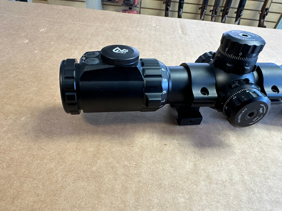 EZ TAP ACCUSHOT ILLUMINATED RED/GREEN RIFLE SCOPE WITH LENS COVER AND ...