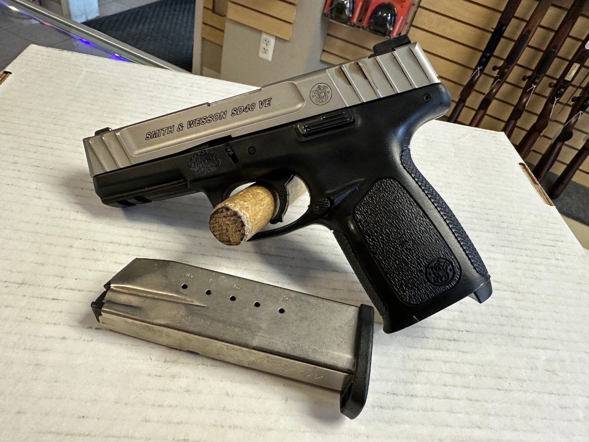 Smith & Wesson Model Sd40ve Semi-Auto Pistol 10+1 Magazine Stainless ...