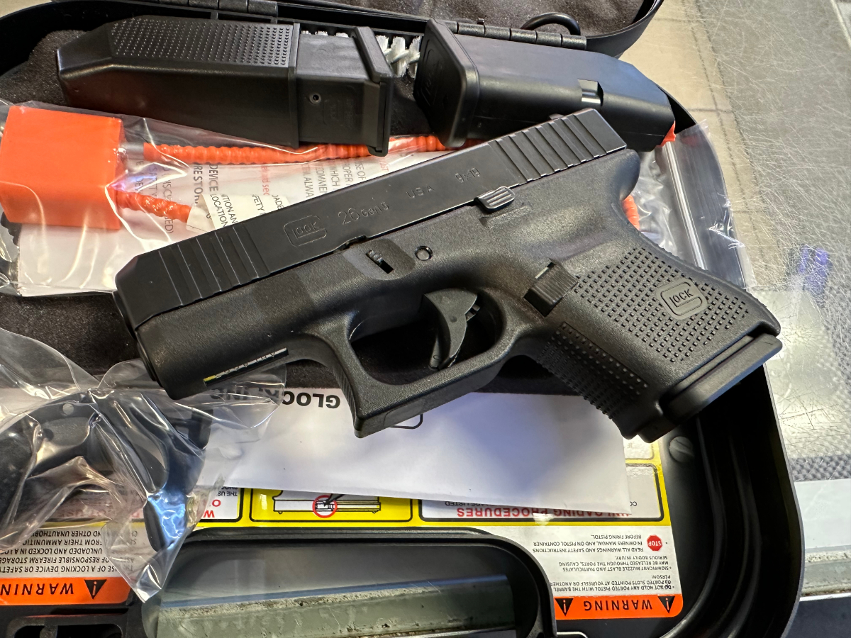 Glock G26 Gen5 Sub-Compact 10+1 3.43" Black Gmb Barrel, Black Ndlc ...