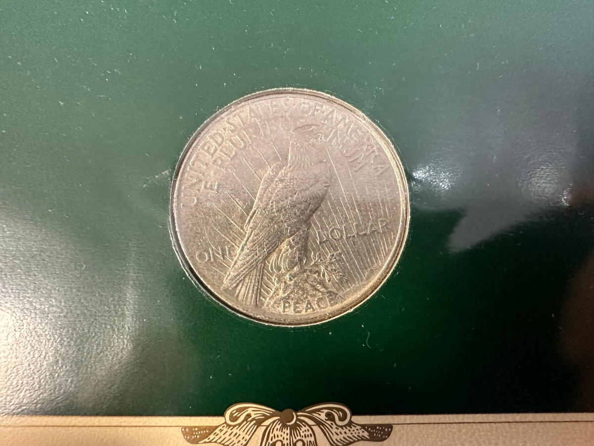 1922 Peace Victory Silver Dollar With World War I Stamp All In ...