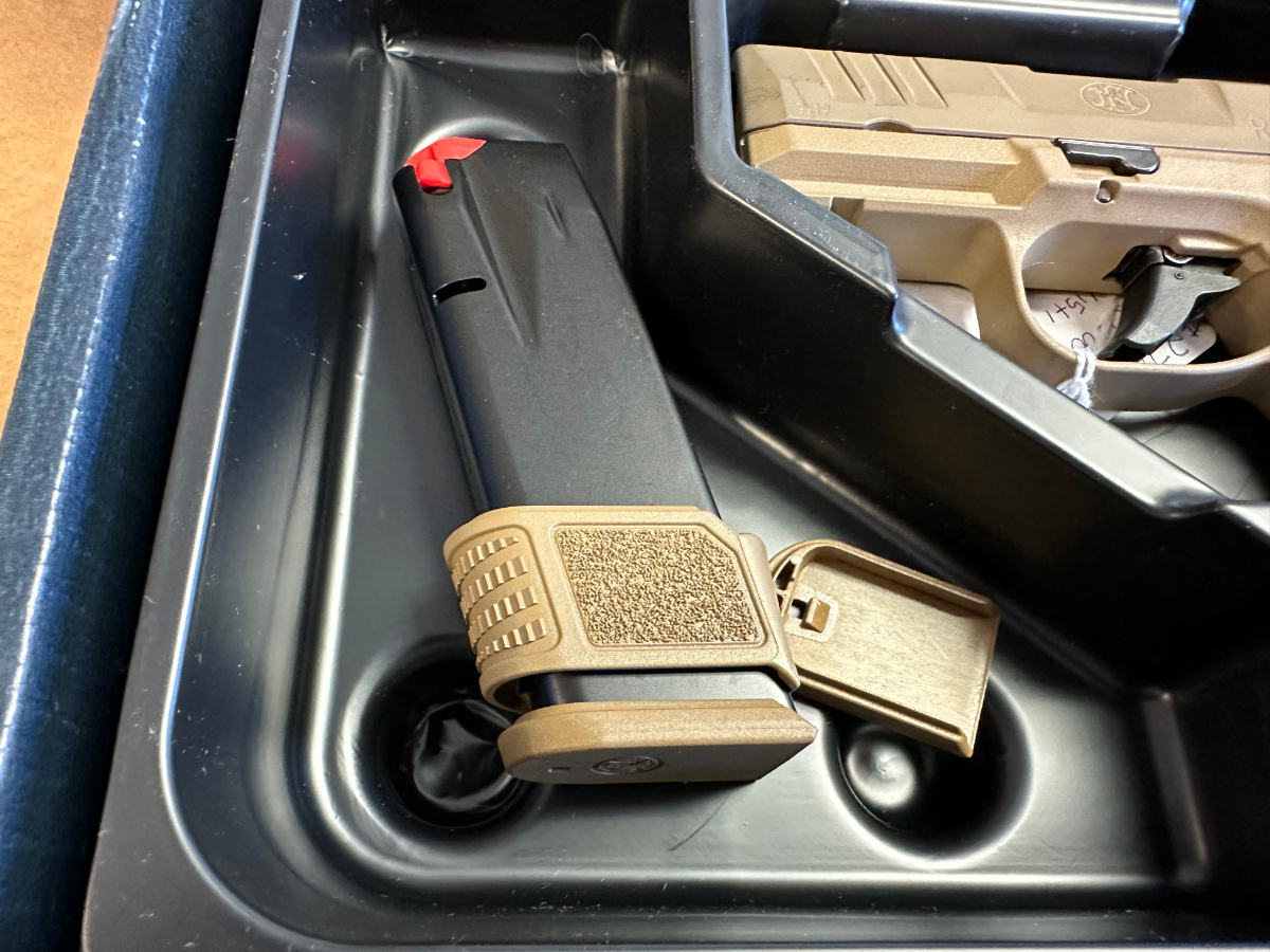 FN AMERICA Reflex Micro-Compact Frame 15+1/11+1, 3.30" Black Target ...