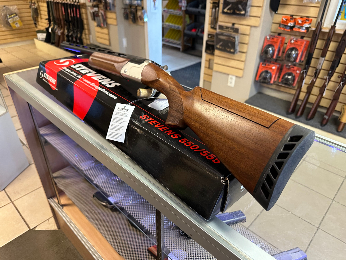 Stevens 555 Compact Trap 20 Gauge 3" 1rd 26" Black Semi-Gloss Vent Rib ...