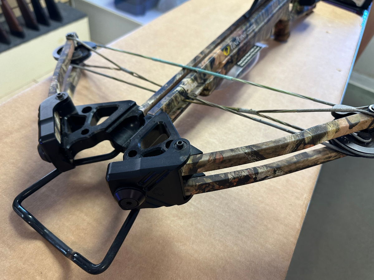EXCELLENT TENPOINT TURBO XLT ACCUDRAW ENHANCED CAMO FINISH, 3X PRO-VIEW ...