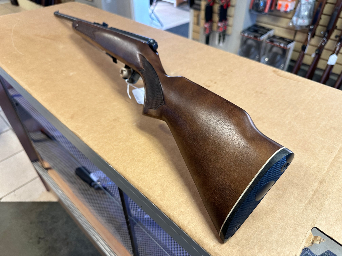 LAKEFIELD MODEL 93M 22 MAG BOLT ACTION RIFLE 22 INCH BARREL WOOD STOCK ...