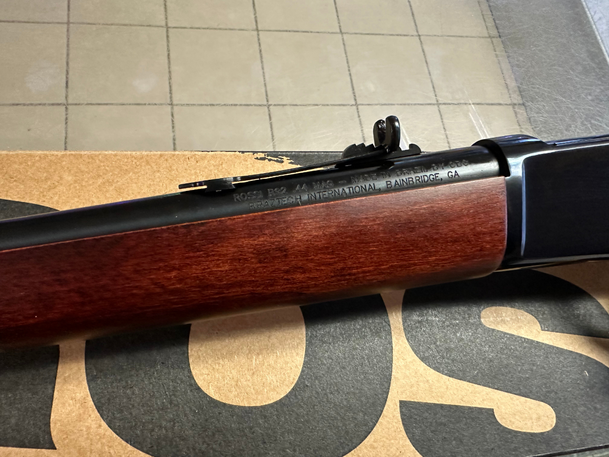 Rossi Model R92 Gold Full Size 10+1 20 Inch Polished Black Steel Barrel ...