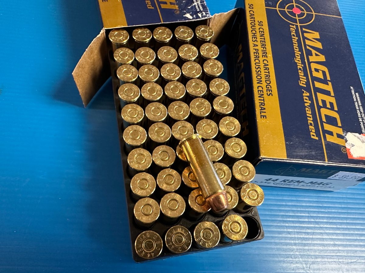 Nice Lot Of 100 Rounds Of 44 Rem Magnum 240 Grain Jacketed Soft Point ...