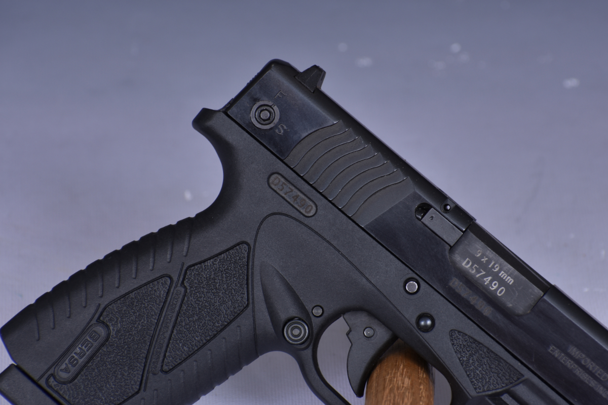 Bersa Bp9cc 9mm With Two Magazines And Original Case 9mm Luger For Sale ...