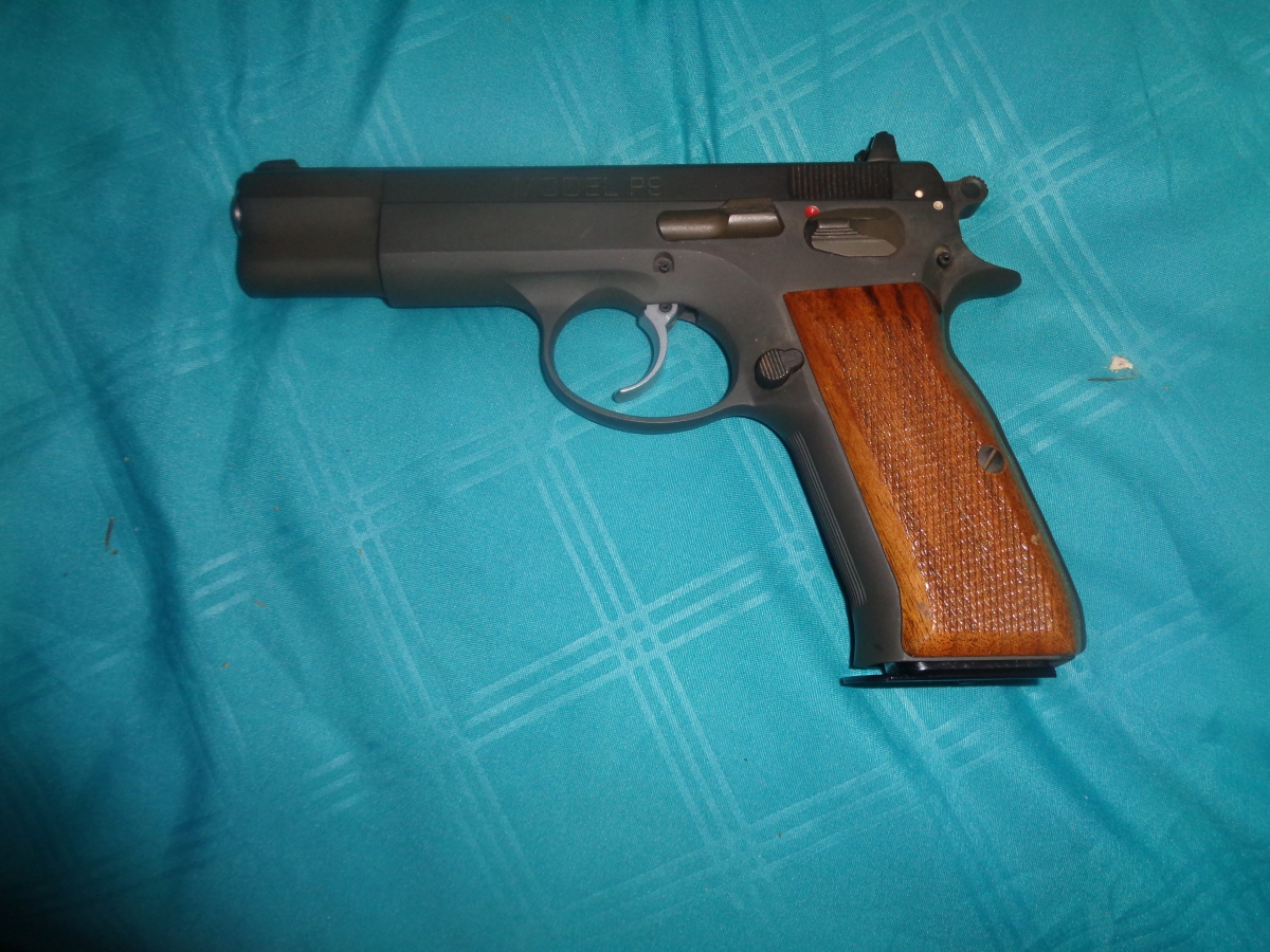 Springfield Armory Model P9 .40 S&W For Sale at GunAuction.com - 17057762