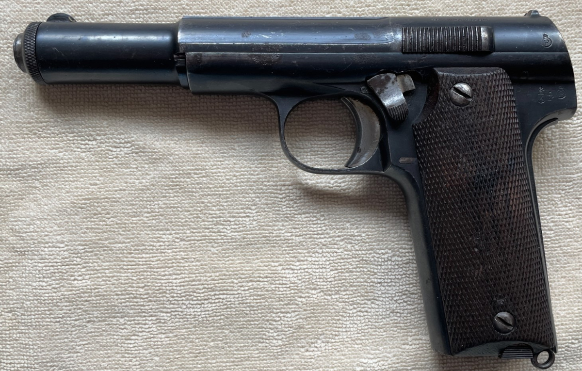 Astra-Unceta Astra Model 600/43 Pistol 9mm - Stove Pipe Barrel 9mm ...