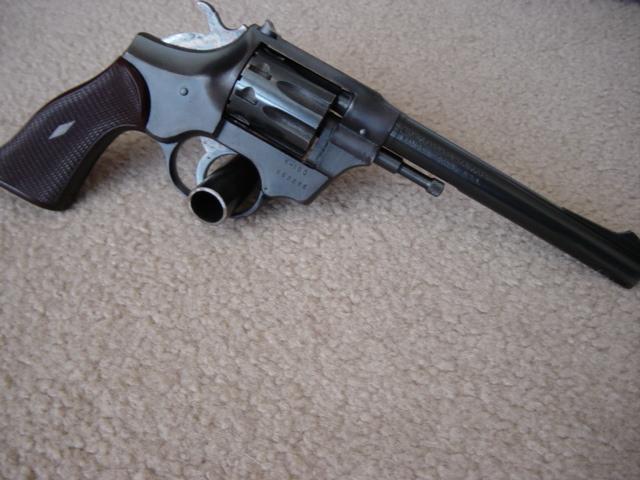 Hi-Standard Sentinel, R-100 Series, .22 Lr, 9-Shot - Aged Well For Sale ...