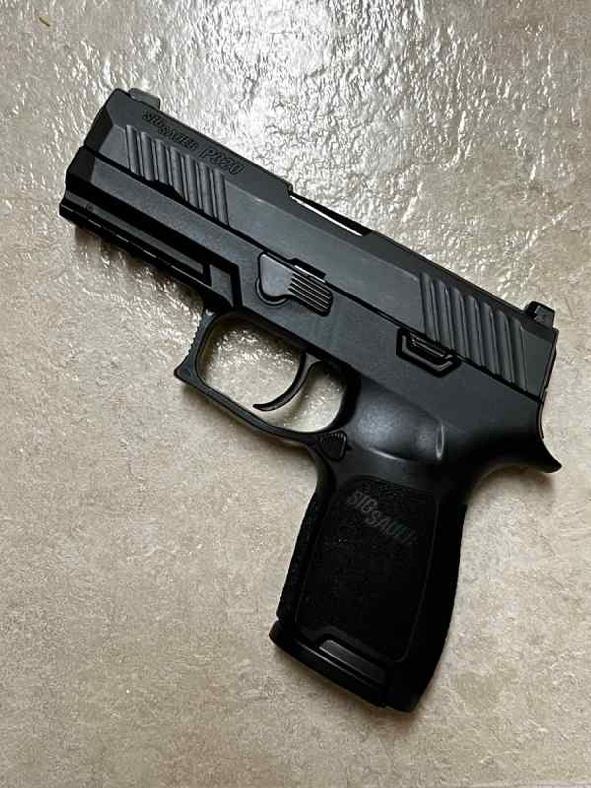 Pictures: SIG P320 Compact / Carry .45 ACP - 17226672