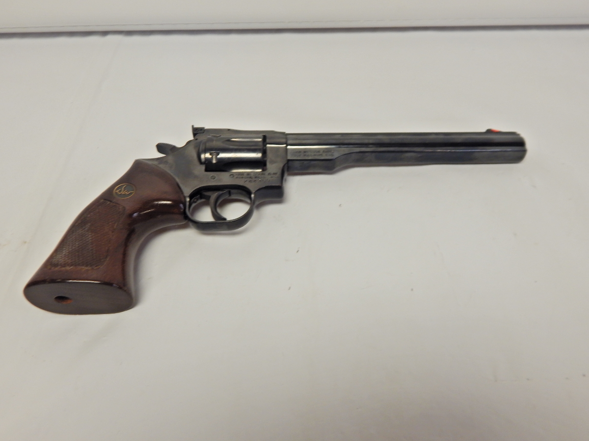 Dan Wesson Model 15-2 Revolver For Sale at GunAuction.com - 16513490
