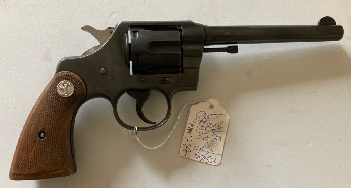 Colt OFFICIAL POLICE 1922 PRE-WAR .22 LR 17243326 - GunAuction.com
