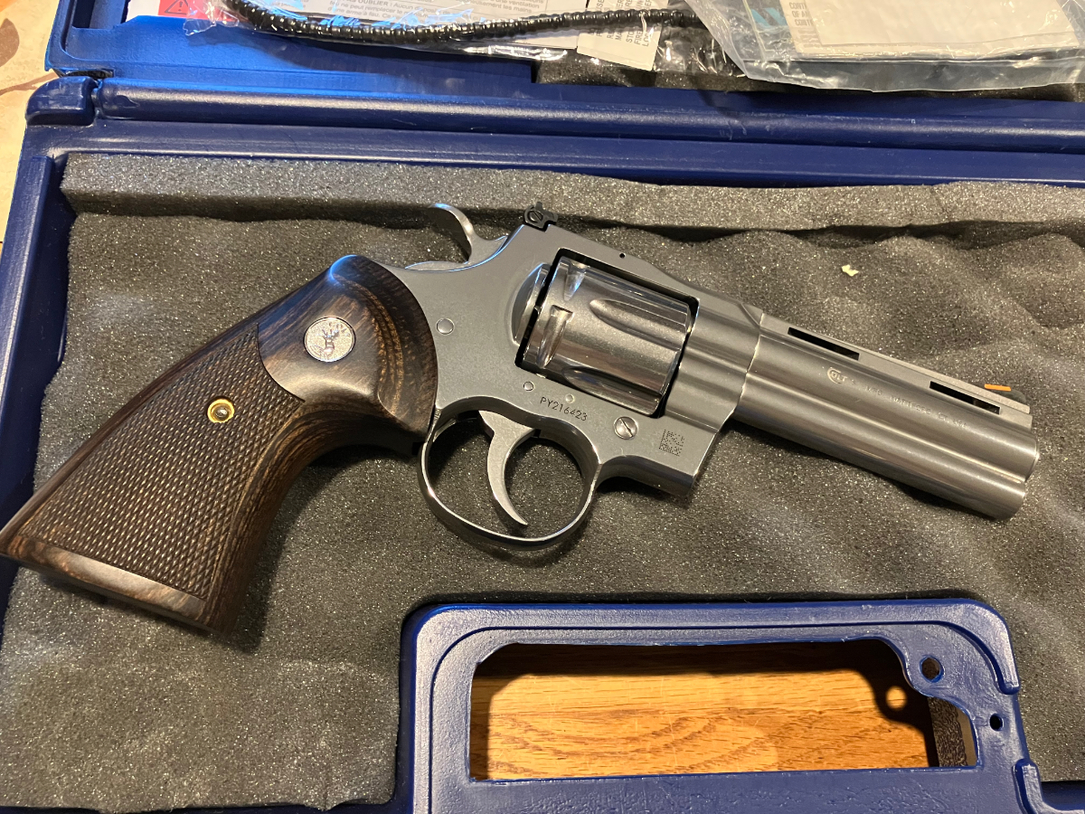 Colt Python Stainless 4 1/2 Inch For Sale at GunAuction.com - 17318673