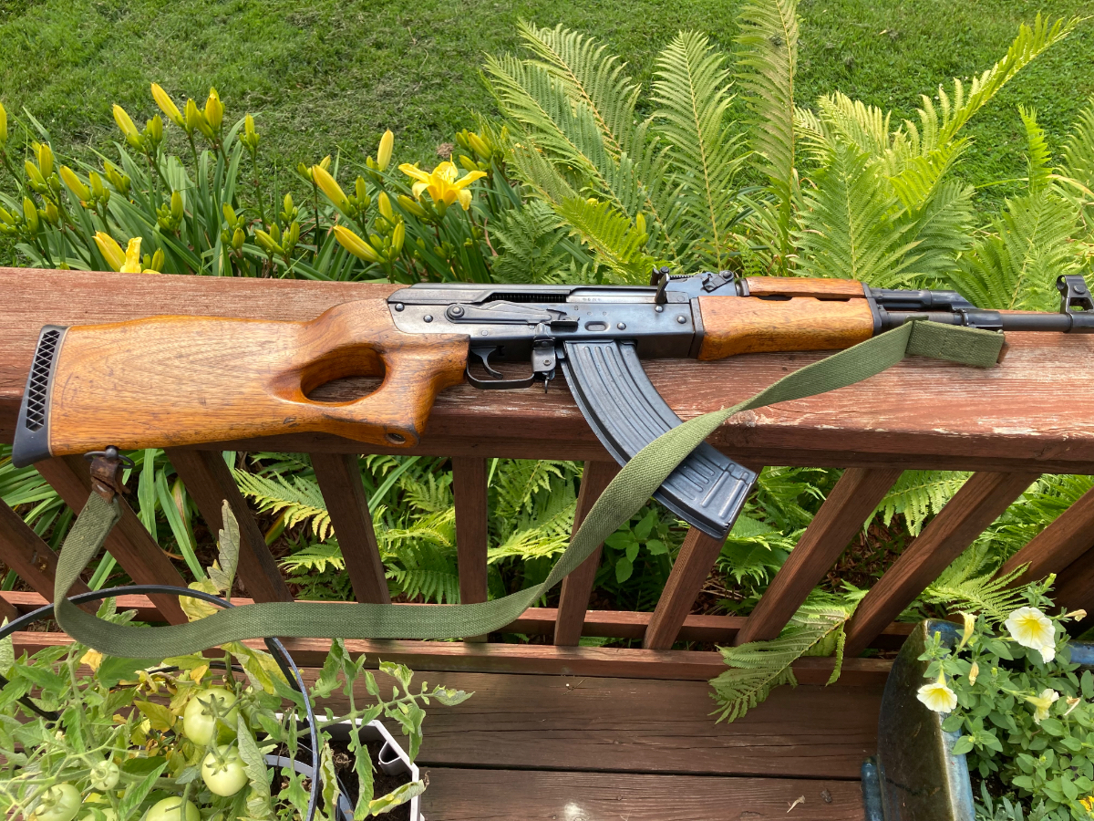 Norinco MAK-90 SPORTER NICE AK THUMBHOLE STOCK 17322867 - GunAuction.com